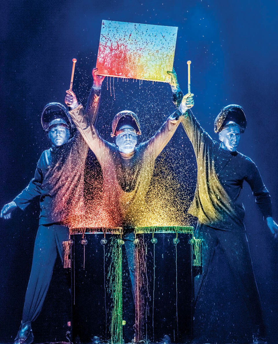 "Синие инопланетяне" удивят израильтян без единого слова